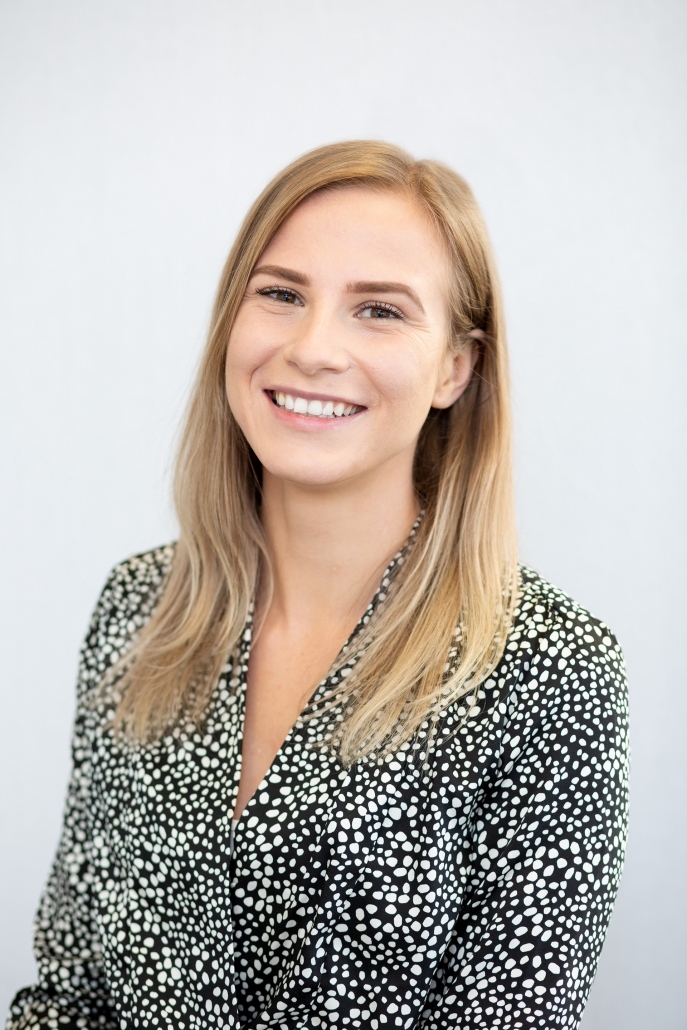 Sports Medicine Professionals | The Knee Clinic Staff